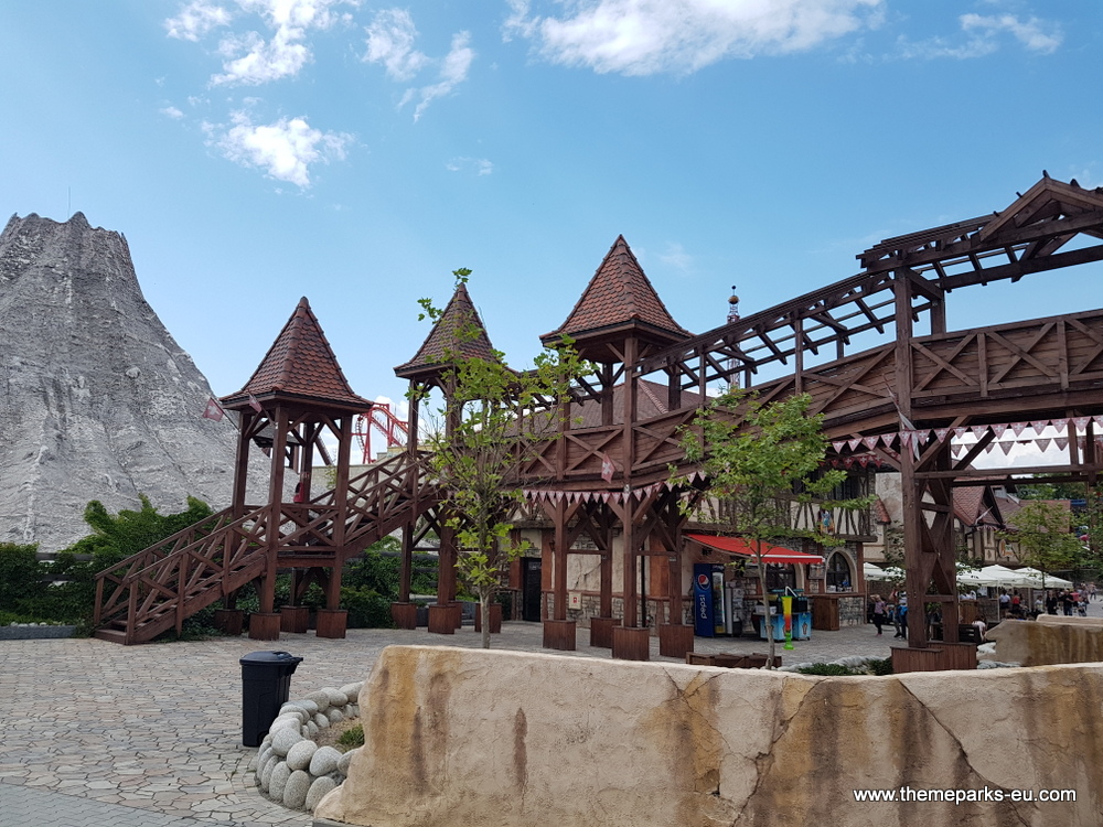 The launch of Hyperion at Energylandia | Reviews | Theme Parks EU
